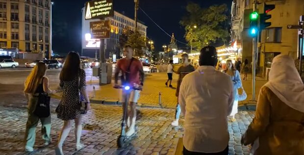 Астрологи назвали три знаки Зодіаку які завжди мріють Читайте на Ukr Net