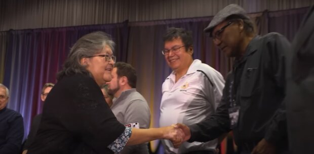 Астрологи назвали найбільш балакучих знаків Зодіаку Читайте на Ukr Net